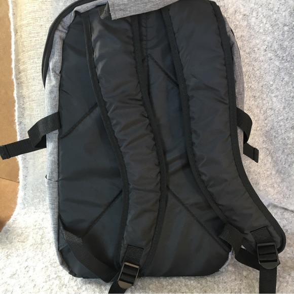 Eastsport | Accessories | Eastsport Multipurpose Pro Defender Backpack ...